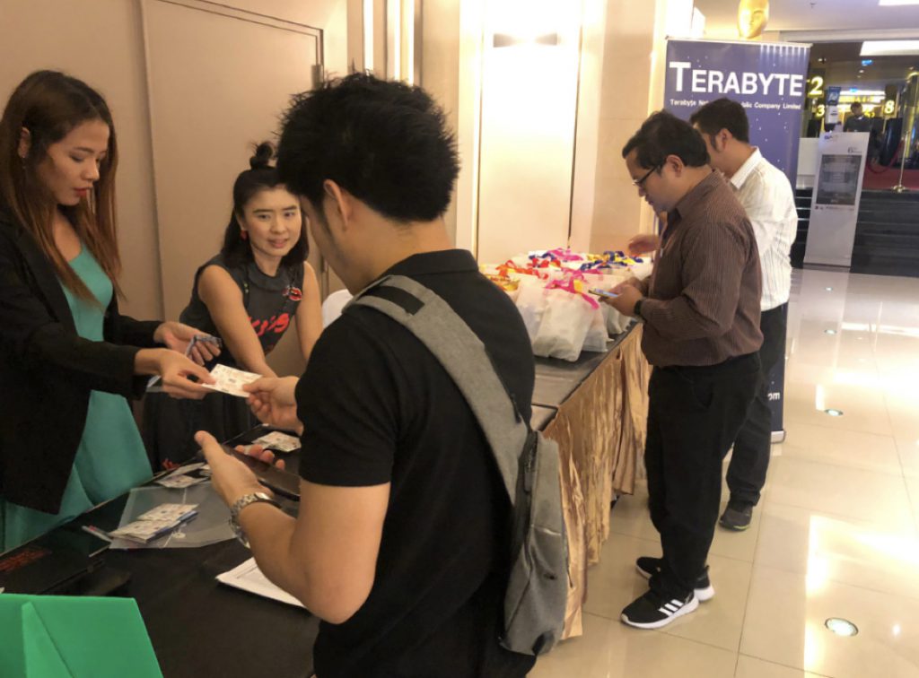 Present Veeam Product & Movie (Spider-Man) - TERABYTE PLUS